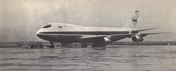 From the archives: Leighton Collins flies a 747 to Paris : Air Facts ...