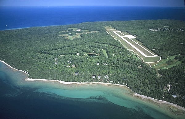 What are your favorite airports? : Air Facts Journal