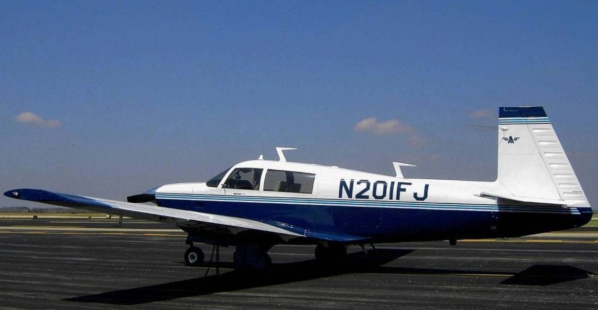 Learning to fly the wrong way—and loving every minute of it : Air Facts ...